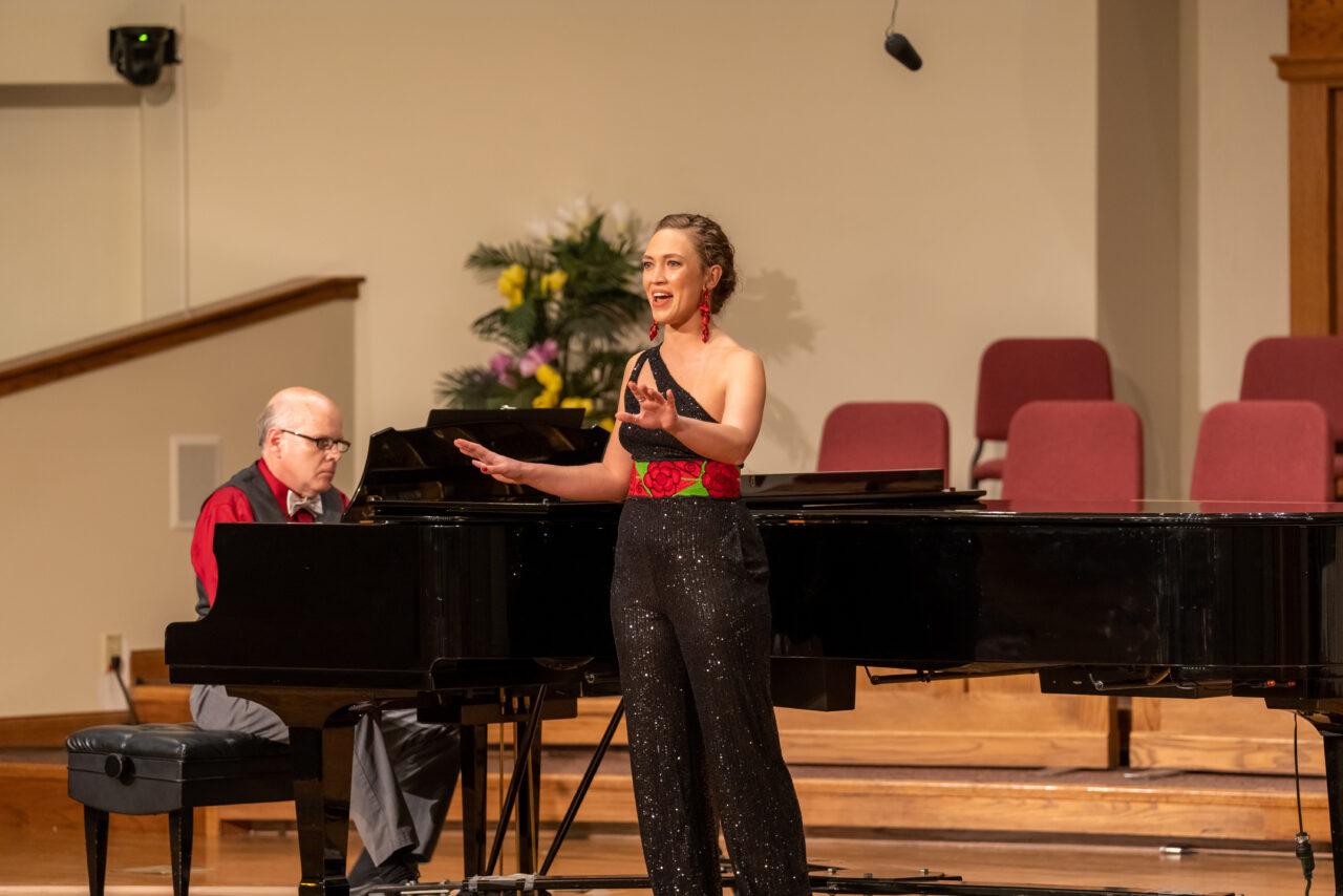 Rylee Worstell | Mezzo Soprano